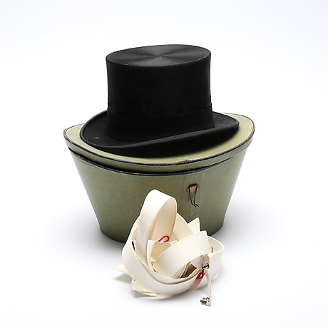 TOP HAT, Paris, 1900s. Vintage & Designer Fashion - Auctionet