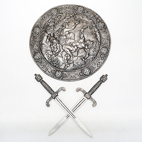 SHIELD and DAGGERS, contemporary. Miscellaneous - Miscellaneous - Auctionet