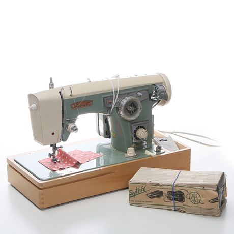 SEWING MACHINE "Regent" in bag, 1900s. Collectables - Technica ...