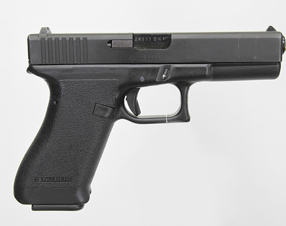 128. PISTOL, Austrian, Semi-automatic, make Glock, model 17, caliber ...