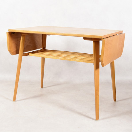 FLAP TABLE, with lower shelf 1900s. Furniture - Tables - Auctionet