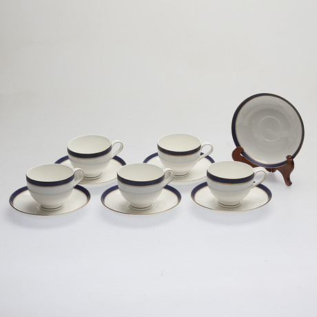 KOPPAR med fat 5 st, porslin, DUKA "CARL" 1900-tal. Keramik & Porslin ...