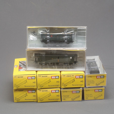 BRAWA 10 trolleys in original boxes. Toys - Auctionet