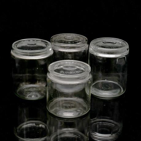 GLASBURKAR med lock, 4 st, Kosta mm. Glas - Övrigt - Auctionet