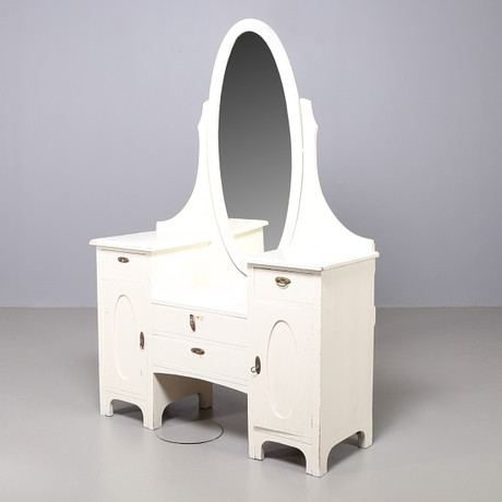 MIRROR AGENCY, turn of the century 1900. Furniture - Chests of drawers ...