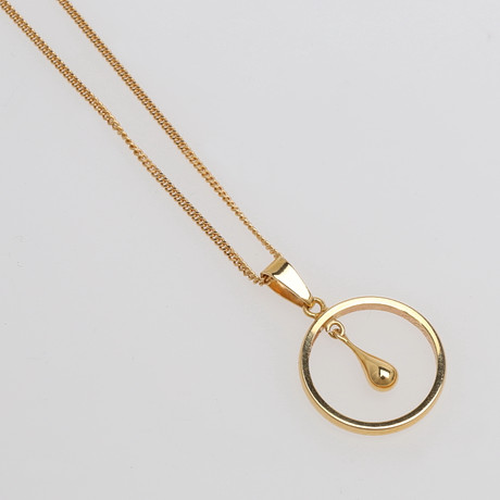 PENDANT WITH ARMOR CHAIN, 18k gold. Jewellery & Gemstones - Brooches ...