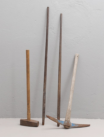 RAVEN, HAMMER, SKEWER, 2 pcs. Miscellaneous - Modern Tools - Auctionet