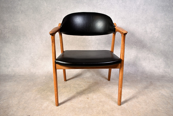 KARMSTOL 1960 tal. Möbler - Fåtöljer & Stolar - Auctionet