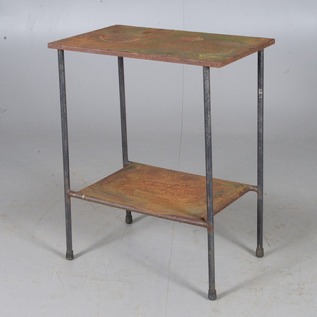 PLANTING TABLE, painted metal, industrial design. Garden ...