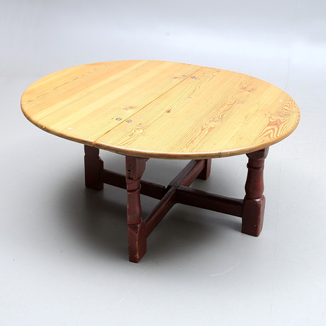 BATTLE TABLE, commoner, 18th century. Furniture - Tables - Auctionet