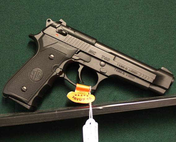 GIRSAN. Girsan MC T40 cal. 40S&W #T6368-10 U00001. Licence weapons ...
