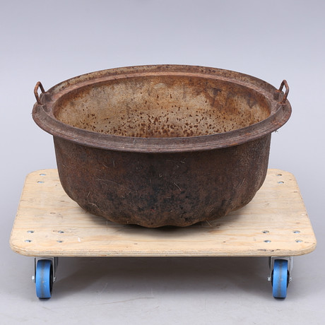 BALJA, gjutjärn. Silver & Metall - Övriga metallföremål - Auctionet