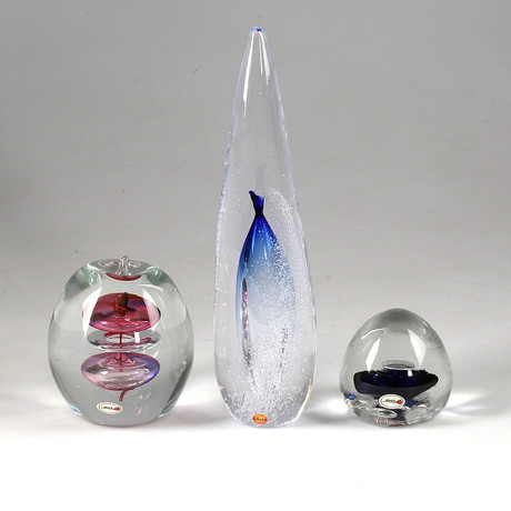 KONSTGLAS, 3 delar, Ulven, 1900-talets senare del. Glas - Övrigt ...