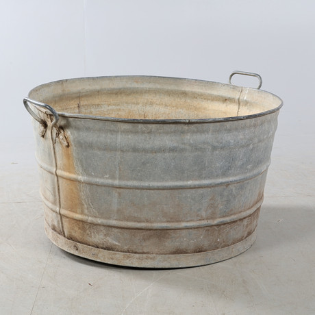 ZINKBALJA. Silver & Metall - Övriga metallföremål - Auctionet