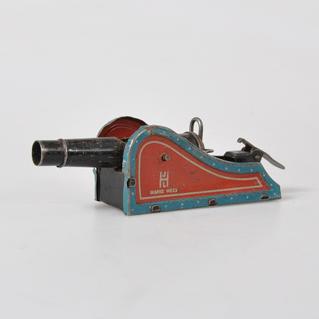 MARKE HESS GERMAN TIN TOY 1880 CANNON. Leksaker - Auctionet