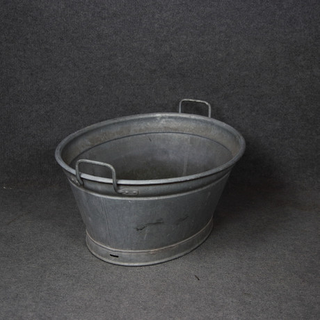 ZINKBALJA, 70-liter, 1900-tal. Silver & Metall - Övriga metallföremål ...