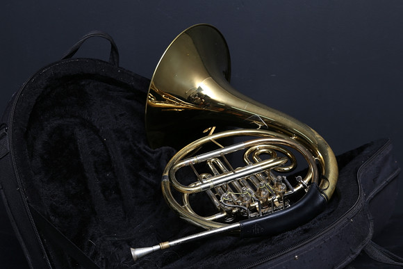 VALTHORN, Roy Benson, HR-401. Samlarföremål - Musikinstrument - Auctionet