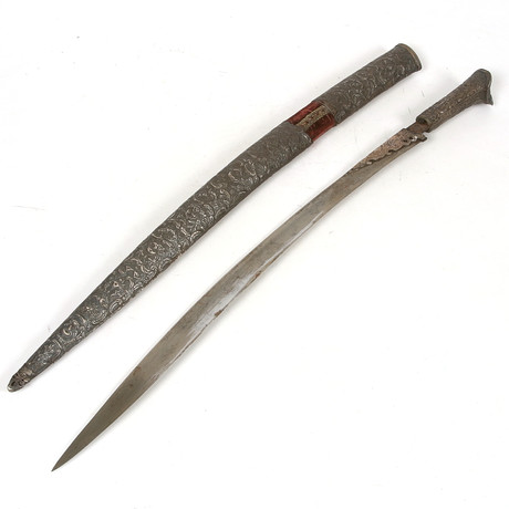 YATAGHAN, oriental, 20th century. Weapons & Militaria - Edged weapons ...