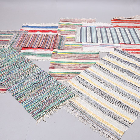 RAG MAT, 8 pcs and PLASTIC MAT. Carpets & Textiles - Carpets - Auctionet