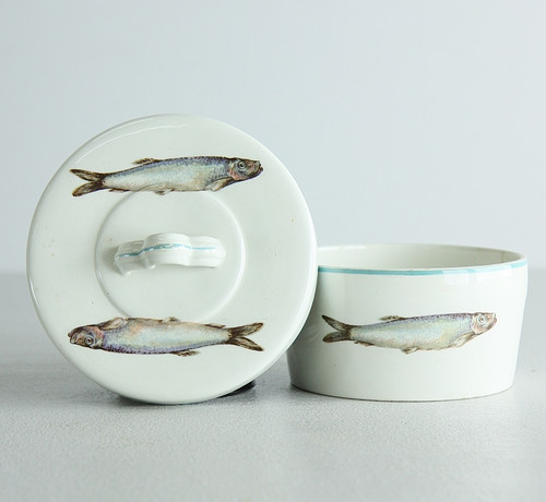 JAR with COVER, Sill/Strömming, Gefle, early 20th century. Ceramics ...