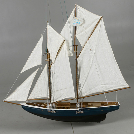 MODEL BOAT, Victoria design, Skanör. Miscellaneous - Technica & Nautica ...