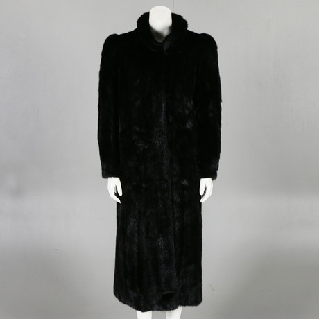 FUR COAT, Saga Mink, Karl Lindblom, 1900s. Vintage Clothing ...