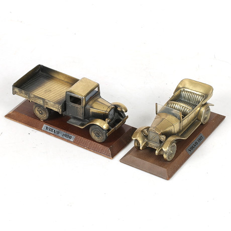 MODEL CARS, 2 pcs, metal, Volvo P4 1927, and LV 40, 1928, AB Volvo ...