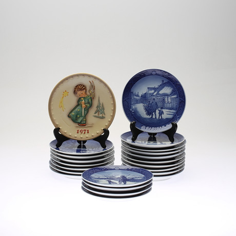 COLLECTOR'S PLATES, 22 pcs, porcelain, Royal Copenhagen, Denmark and ...