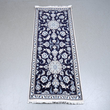 MATTA, persisk, nain, 190 x 77 cm. Mattor & Textil - Mattor - Auctionet