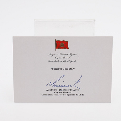 AUTOGRAF. Augosto Pinochet (1915-2006). Chilensk diktator. Böcker ...