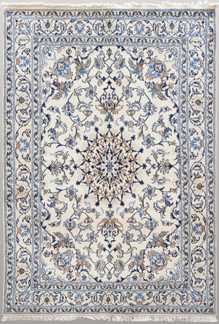 MATTA, persisk, nain med silkesinslag. Ca 232 x 162 cm. Mattor & Textil ...