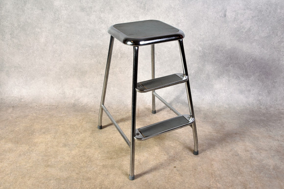 STEGPALL AWAB 1950-60 tal. Möbler - Fåtöljer & Stolar - Auctionet