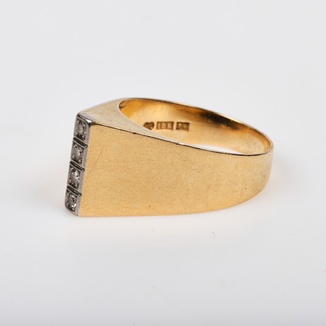 RING, 18 K Gold mit Diamanten im Brillantschliff. Schmuck & Edelsteine ...