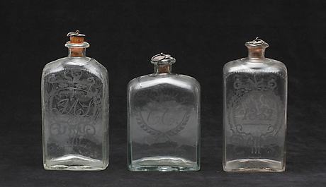 FLASKOR, 3 st, 1800-tal. Glas - Övrigt - Auctionet