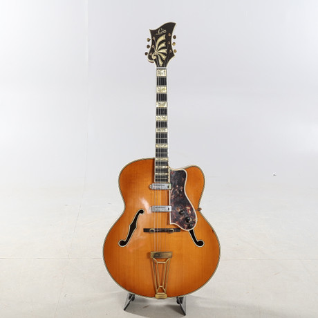 GITARR,Levin "Deluxe",1950-tal. Övrigt - Musikinstrument - Auctionet