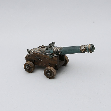 TABLE CANNON, green patinated metal, Swedish Metal Art in Carlscrona ...
