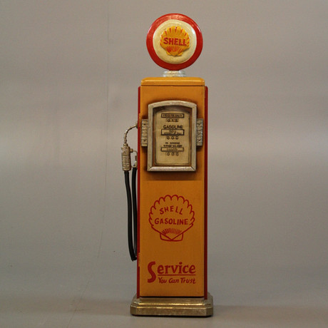 GABINETE BAR, en forma de surtidor de gasolina SHELL. Otros - Otros ...