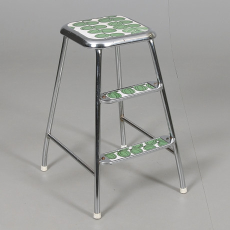 STEGPALL, Awab, beklädd med mönster "Celotocaulis" Josef Frank, Svenskt ...