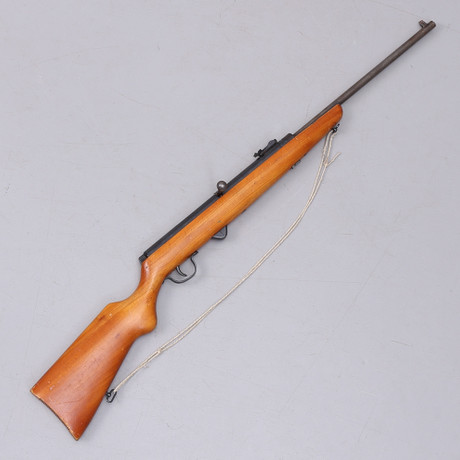 LUFTGEVÄR med magasin, Suhl 310, kal 4,4. Vapen & Militaria ...