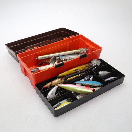 FISHING BOX and DRAG, 25 pcs, Wobbler. Miscellaneous - Fishing ...