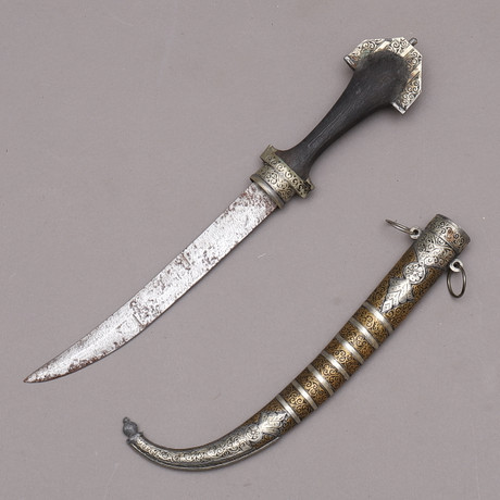 DAGGER, oriental. Weapons & Militaria - Edged weapons - Auctionet