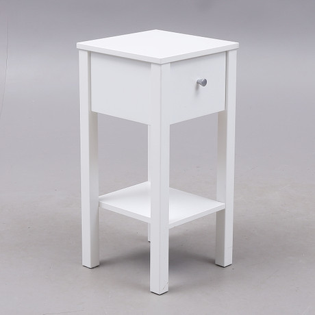 BEDSIDE TABLE, 1900/2000s. Furniture - Other - Auctionet