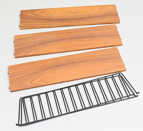 STRINGHYLLA, teak. Möbler - Skåp & Hyllor - Auctionet