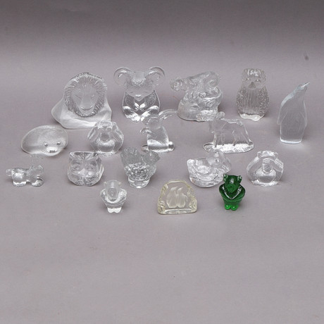 GLASFIGURER, 17 st, djur, bl.a. Lisa Larsson, Lars Hellsten & Mats ...