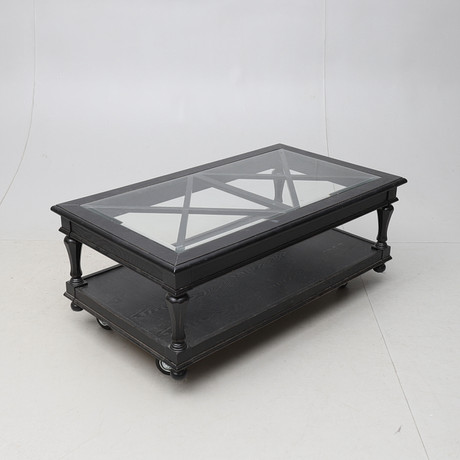 COFFEE TABLE, 1900s/2000s. Furniture - Tables - Auctionet