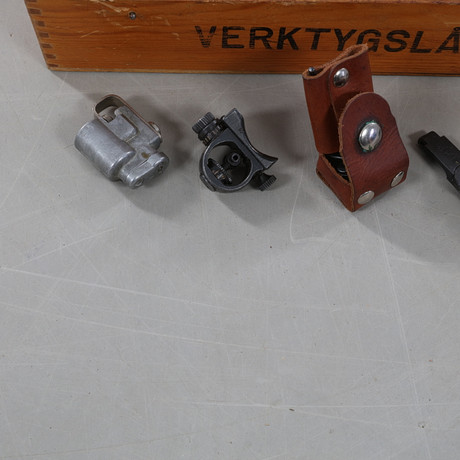 ASEEN OSAT. Aseet & Militaria - Ampuma -aseet - Auctionet