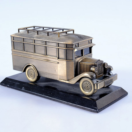 COLLECTOR'S CAR, Volvo Bus 1928. Toys - Auctionet