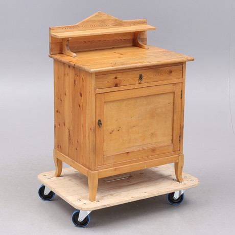 LAUNDRY CABINET with SHELF, 1900s. Furniture - Cupboards, Cabinets ...