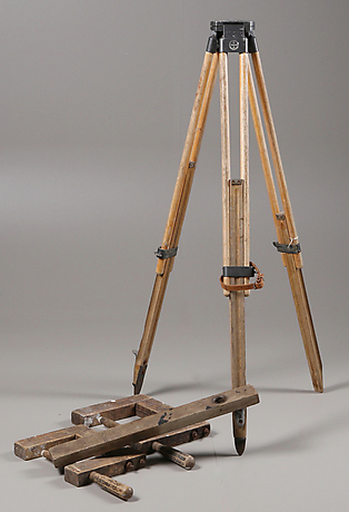 STAND for leveling instruments + WOOD TOOL screw clamps, spirit level ...