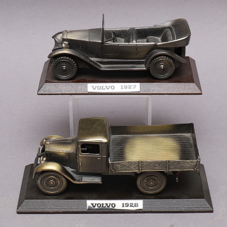 MODEL CARS, 2 pcs, metal, Volvo PV4 1927 model & Volvo LV40 1928 model ...